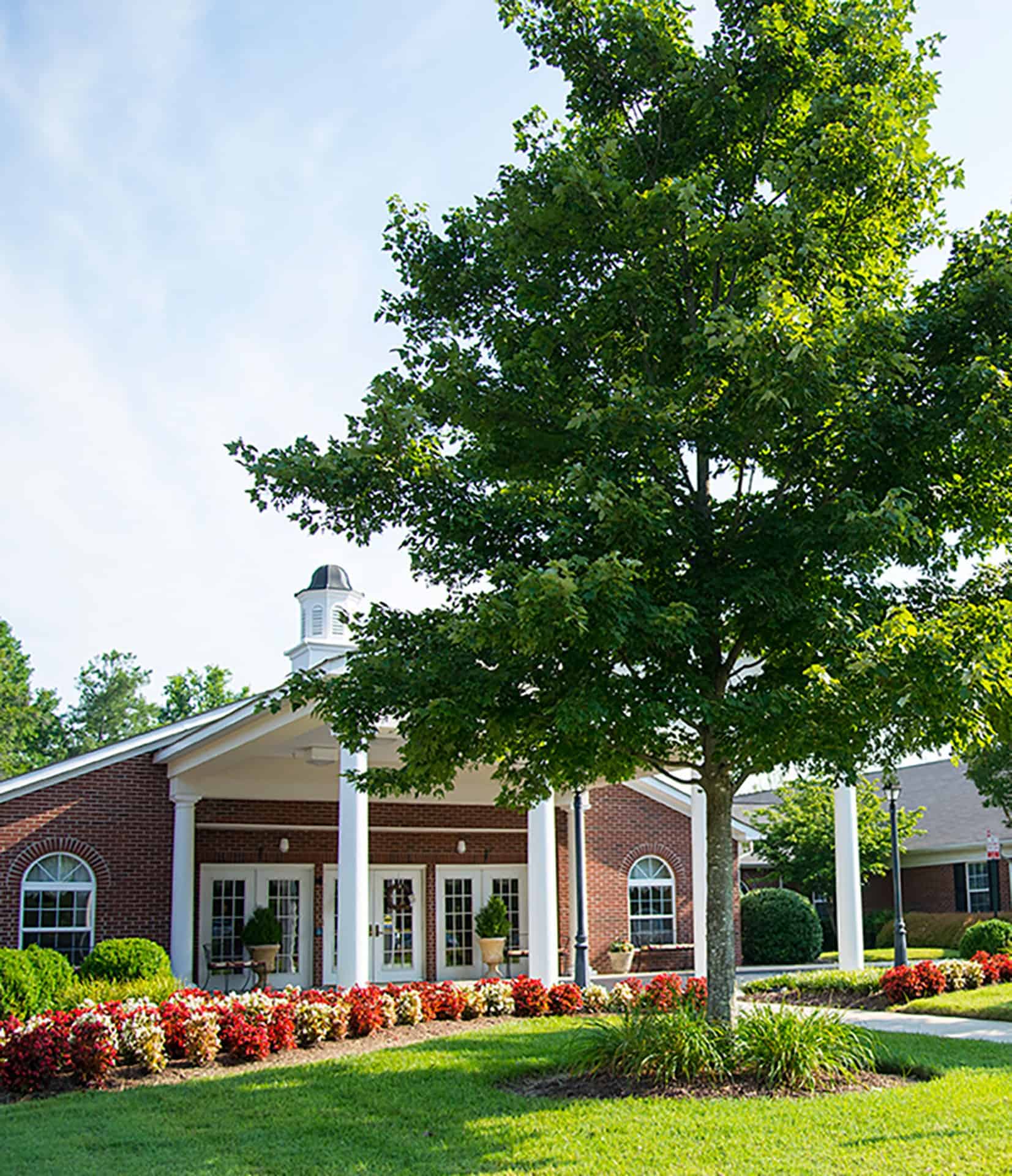 Long-Term Care Facilities and Services | Seniors Guide