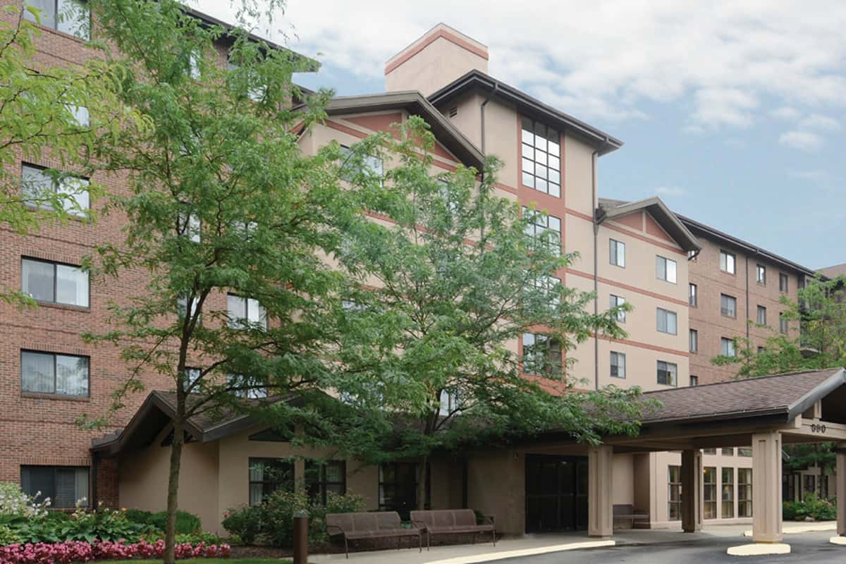 One Lincoln Park | Seniors Guide independent senior living-dayton